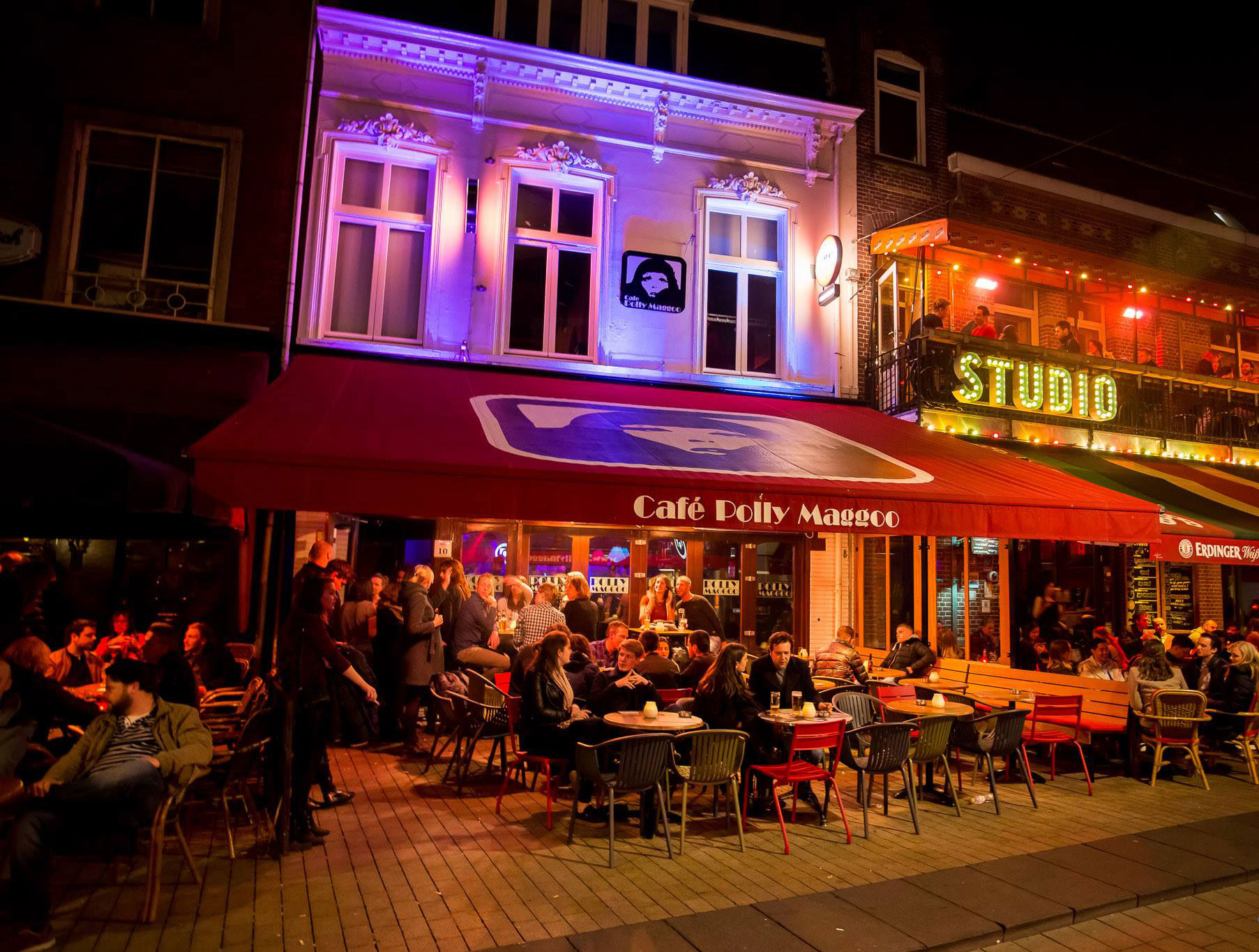 Café Polly Maggoo – 013 Straatjes